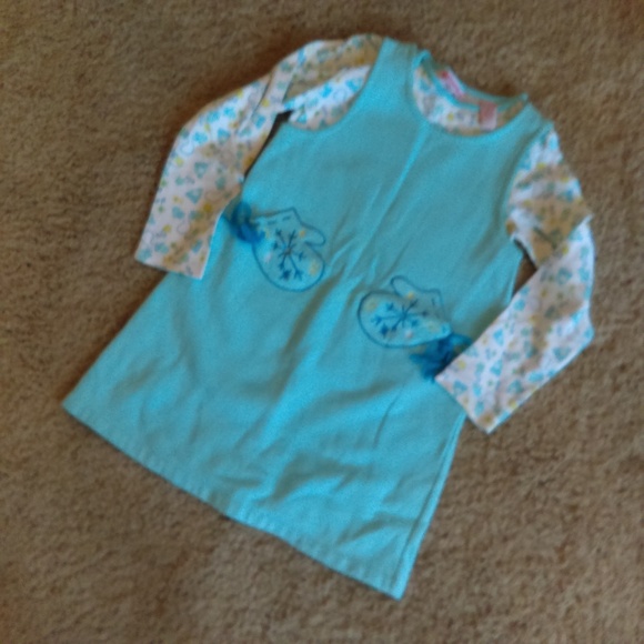 FRIENDS | Dresses | Nwot Friends Fleece Jumper And Shirt | Poshmark